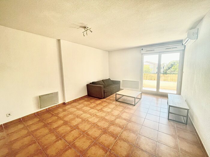 Nîmes, collines - Appartement 2 pièces à louer