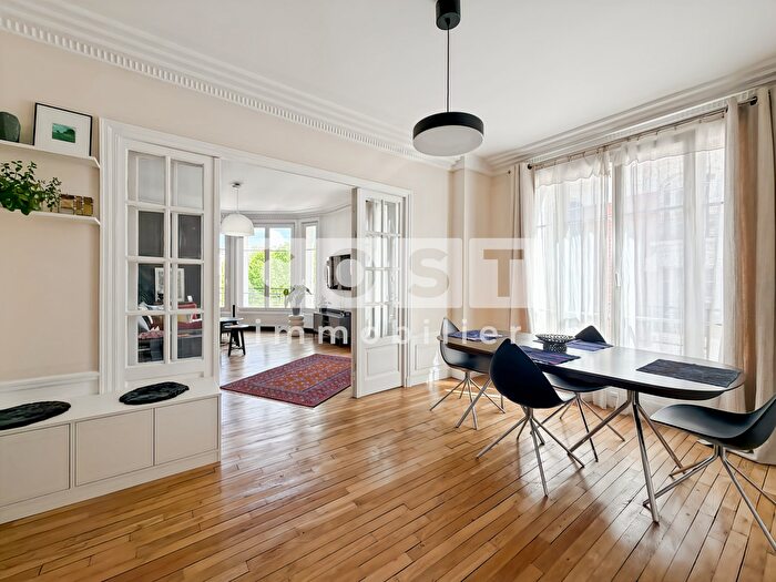 Asnières-sur-Seine, Bécon, Bourguignons - Appartement 4 pièces à vendre