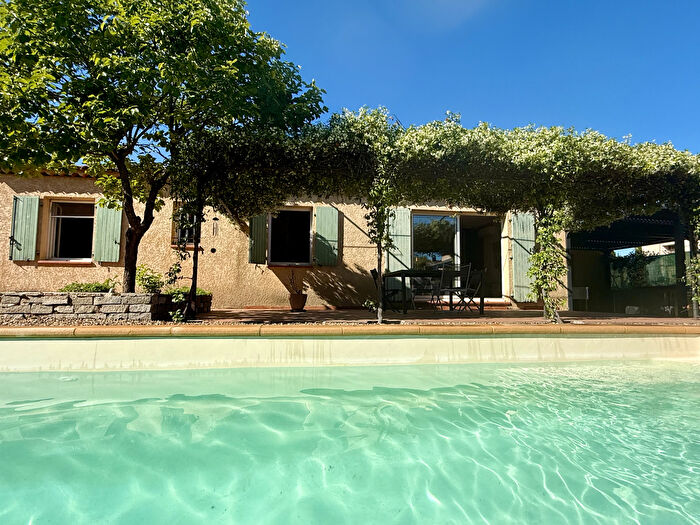 Maison à vendre - Saint-Maximin-la-Sainte-Baume, Clos de Roques - 6 pièces - 4 chambres