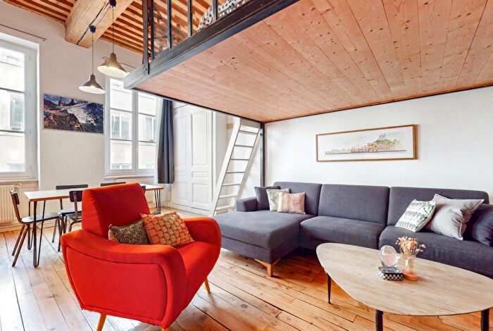 Lyon 1er, Haut, Coeur des Pentes : Appartement 2 pièces à vendre