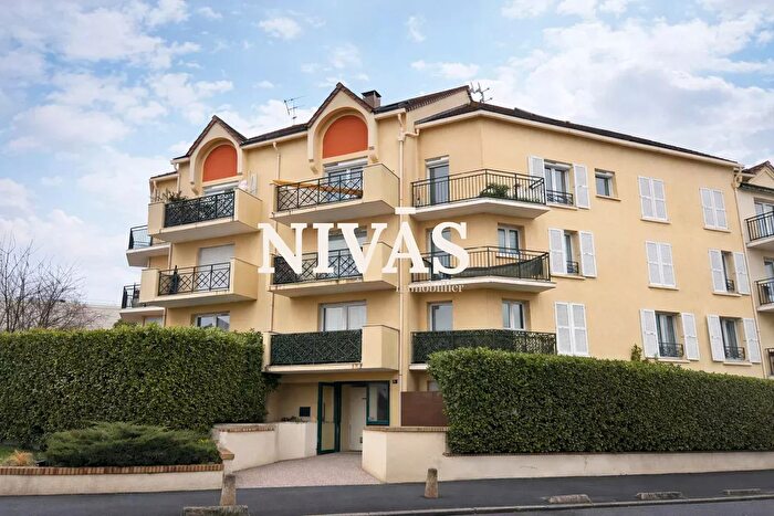 Montmagny, Jules Ferry, Trois Communes, Acacias : Appartement 2 pièces à vendre
