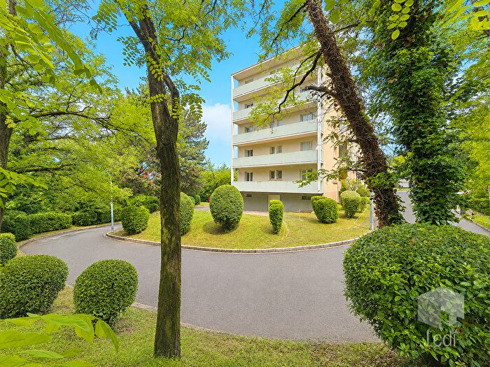 Montélimar, Cabiac, Montlouis, Margerie, Chapellerie : Appartement 5 pièces à vendre