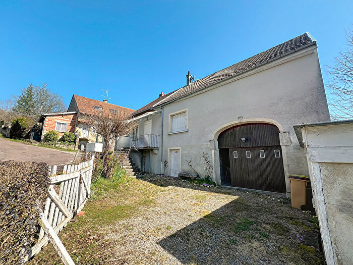 Maison à vendre - Thenissey - 5 pièces - 4 chambres