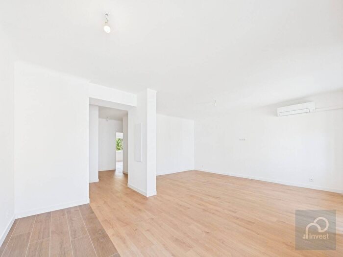 Appartement à louer - Gare, Ajaccio - 2 pièces - 1 chambre