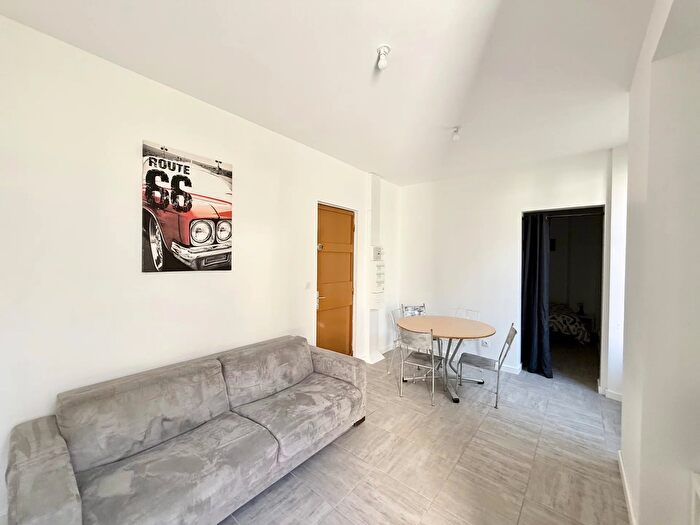Appartement à vendre - Grenoble, Gare - 2 pièces - 1 chambre