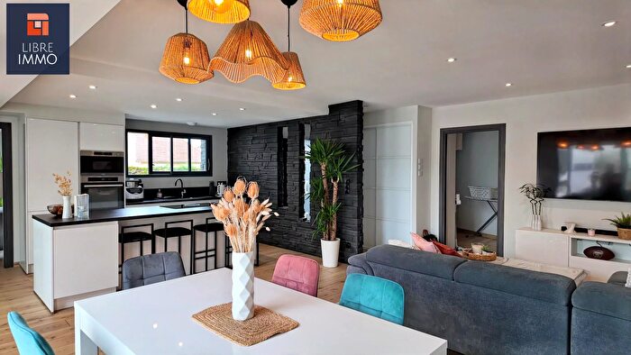Maison 6 pièces à Lescar, à vendre