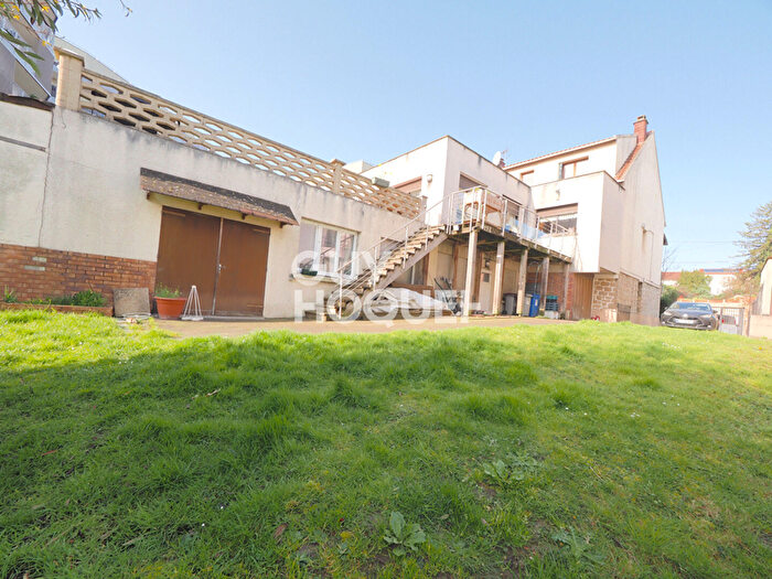 Maison 9 pièces à vendre à Romainville, Grands Champs