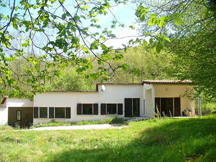 Maison à vendre - Cronce - 5 pièces - 3 chambres