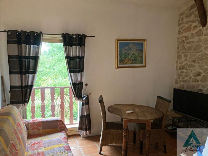 Appartement à louer - Rousset - 1 pièce