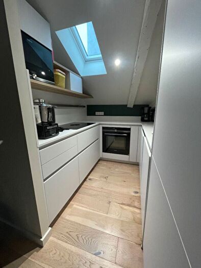 Appartement à louer - XIV Juillet, Pau - 4 pièces - 3 chambres