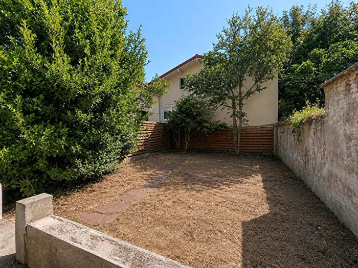 Appartement 3 pièces à Choisy-le-Roi, Centre-ville, Parc Prairie, Hautes Bornes, à vendre