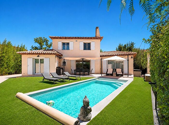 Maison 4 pièces à vendre à Mougins, Font Neuve, Saint-Basile, Fontmerle, Nartassière