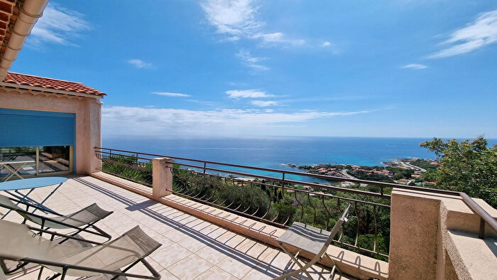 Maison 6 pièces à vendre - Roquebrune-sur-Argens, Les Issambres, La Vigie, Les Dolmens, Plages, Calanques