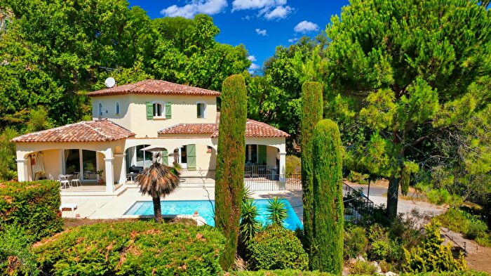 Maison 6 pièces à vendre à Roquefort-les-Pins