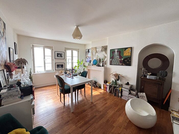 Appartement à louer - Metz - 3 pièces - 2 chambres