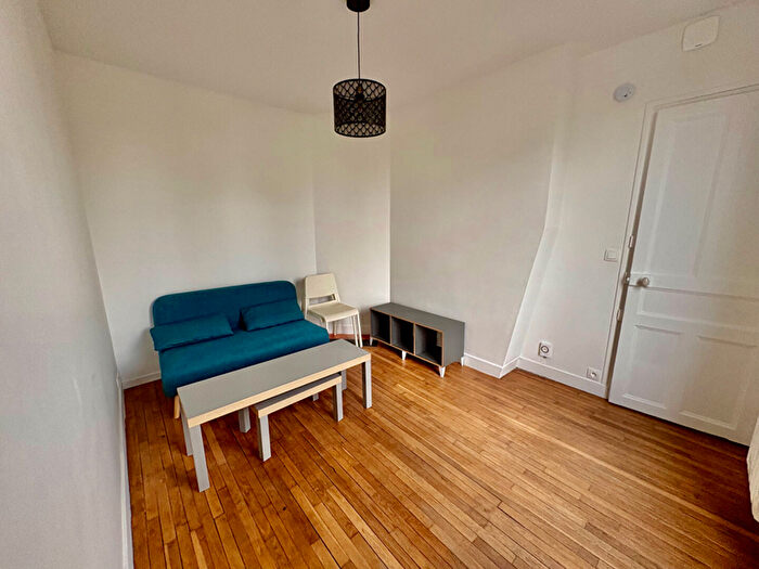 Saint-Denis, République, Gare : Appartement 2 pièces à louer