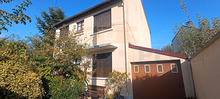 Maison 4 pièces à vendre à Bois-d'Arcy, Raymond Falaize, Bois Gazé