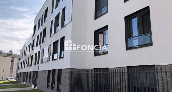 Appartement 1 pièce à Centre Ville Nord Ouest, Fontainebleau, à louer