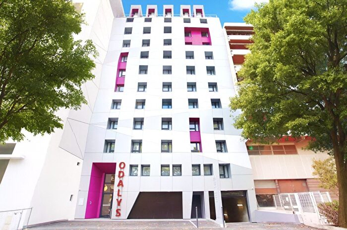 Appartement à vendre - Marseille e , Les Chartreux - 1 pièce