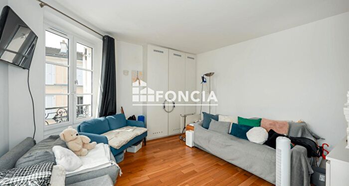 Appartement 2 pièces à vendre - Paris 15ème, Violet, Commerce