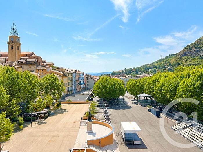 Appartement 2 pièces à Digne-les-Bains, Centre-ville, Bourg, à vendre
