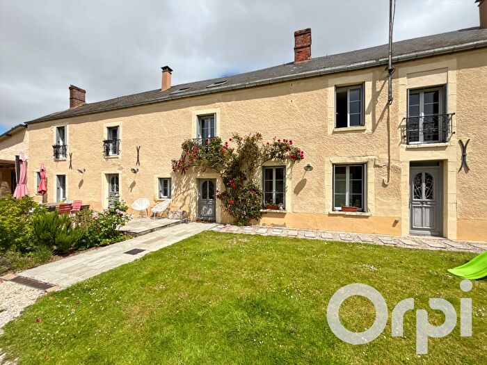Maison 6 pièces à Hermeray, à vendre