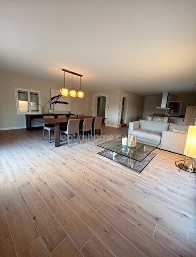 Maison à vendre - Fléac - 5 pièces - 4 chambres