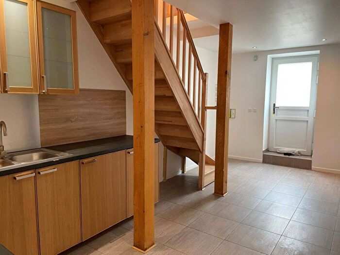 Maison 3 pièces à louer - Centre, Miribel