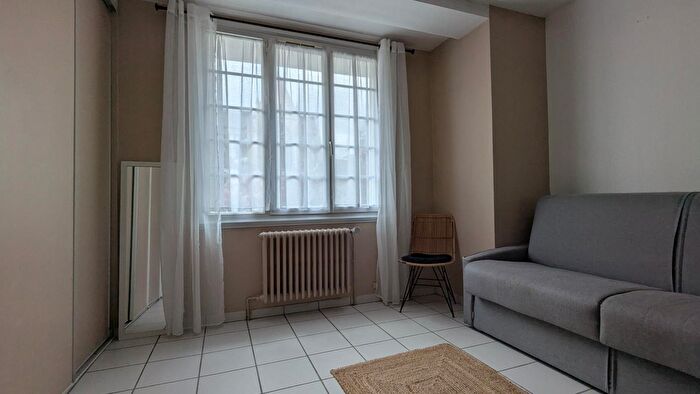 Appartement à louer - Tours, Centre-ville - 2 pièces - 1 chambre