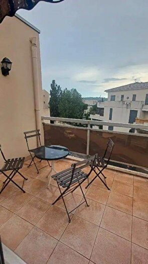 Appartement à louer - Aix-en-Provence - 2 pièces - 1 chambre