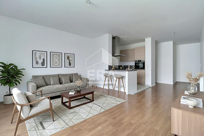 Appartement à vendre - Saint-Denis, La Plaine Saint-Denis - 4 pièces - 3 chambres