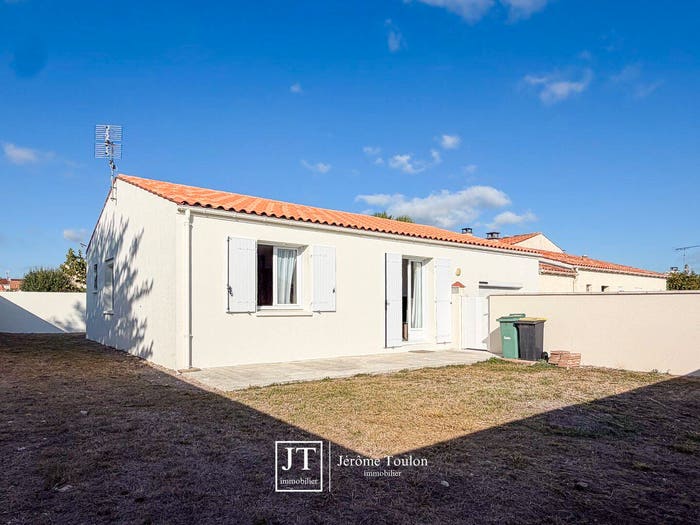 Maison 4 pièces à louer à Saint-Sulpice-de-Royan