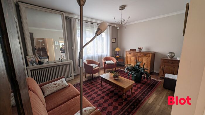 Maison 5 pièces à Dinan, à vendre