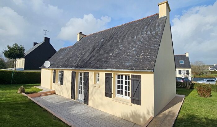 Maison à vendre - Saint-Évarzec - 4 pièces - 3 chambres