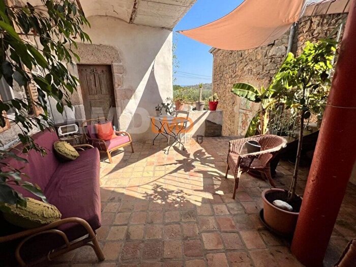 Maison à vendre - Laurac-en-Vivarais - 9 pièces - 5 chambres