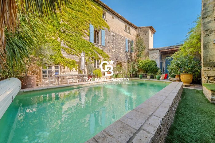 Maisons à vendre et appartements à louer - 1