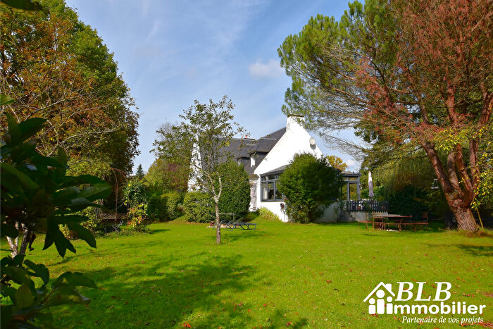 Maison à vendre - Les Essarts-le-Roi - 7 pièces - 4 chambres