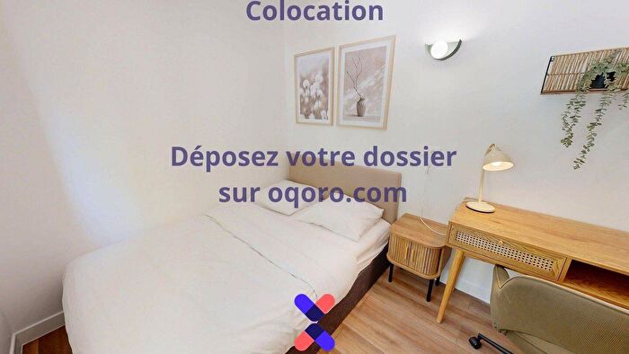 Maison à louer - Les Closeaux-Les Martinets, Le Kremlin-Bicêtre - 12 pièces - 11 chambres