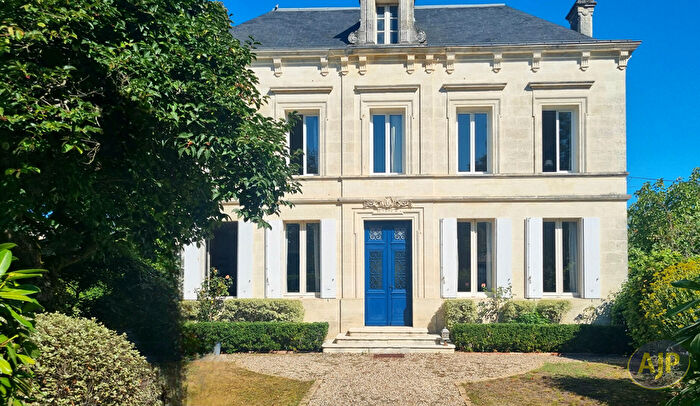 Maison à vendre - Sablons - 7 pièces - 5 chambres