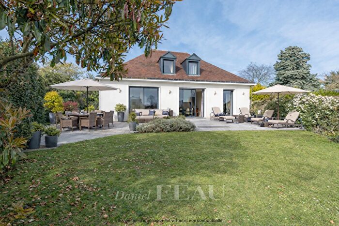 Maison à vendre - Saint-Cloud, Montretout, Coutureau - 9 pièces - 5 chambres