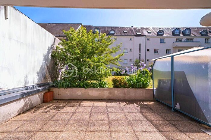 Appartement à louer - Lakanal-Strasbourg, Tours - 2 pièces - 1 chambre