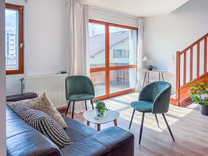 Appartement à vendre - Meythet - 6 pièces - 5 chambres