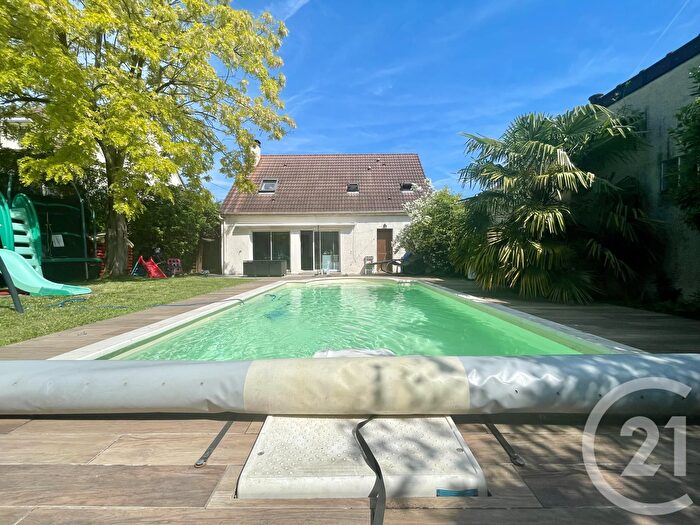 Villeparisis, Renan, Lavoisier : Maison 5 pièces à vendre