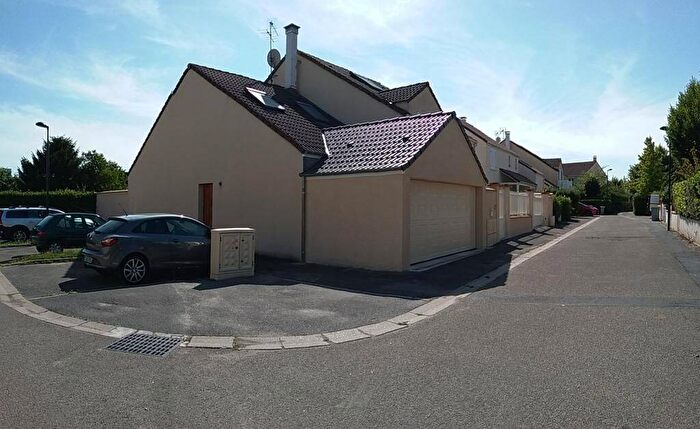 Marniere-Les Gros-allée Couverte, Vauréal - Appartement 1 pièce à louer