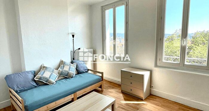 Crêt de Roc, Saint-Étienne : Appartement 1 pièce à louer