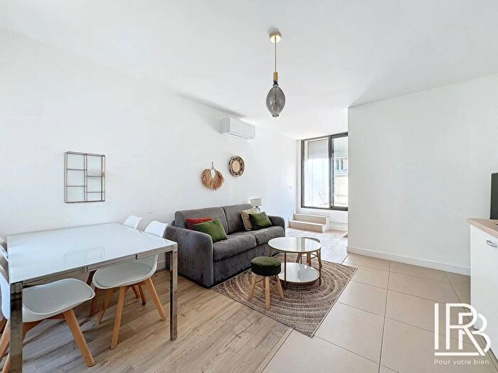 Marseille 1er arrondissement - Appartement 3 pièces à louer