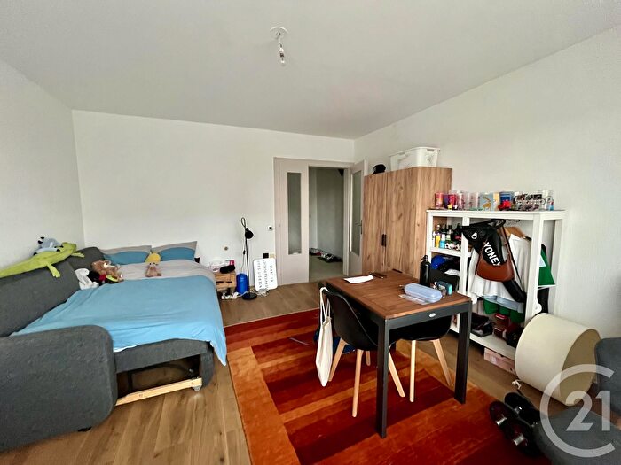 Strasbourg, Cronenbourg : Appartement 2 pièces à louer