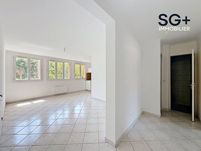 Saint Barthélémy, Marseille 14ème arrondissement : Appartement 3 pièces à louer