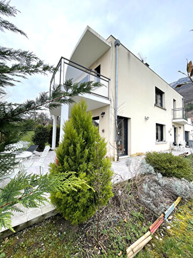 Maison à vendre - Claix - 5 pièces - 4 chambres