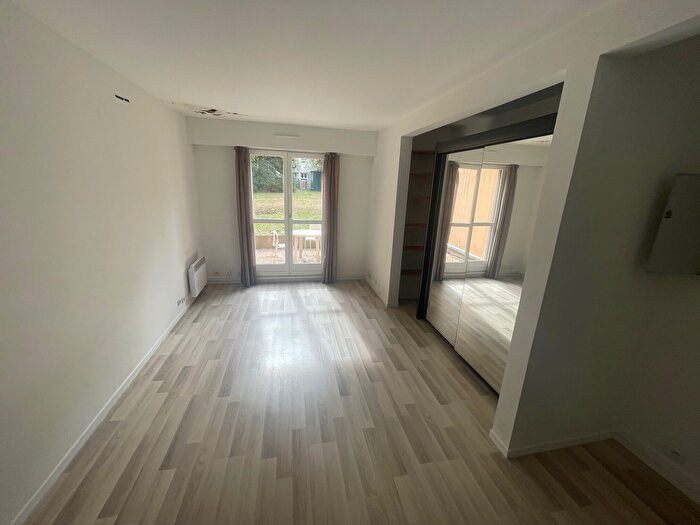 Appartement à louer - Courbevoie - 1 pièce - 1 chambre